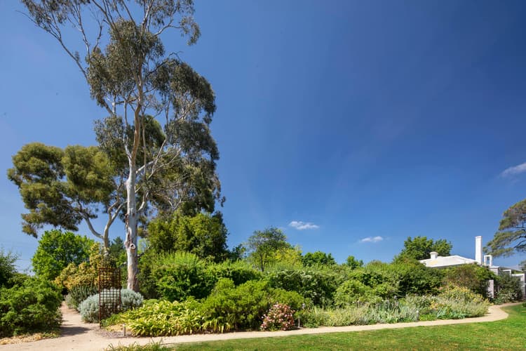 Heide Garden History - Heide