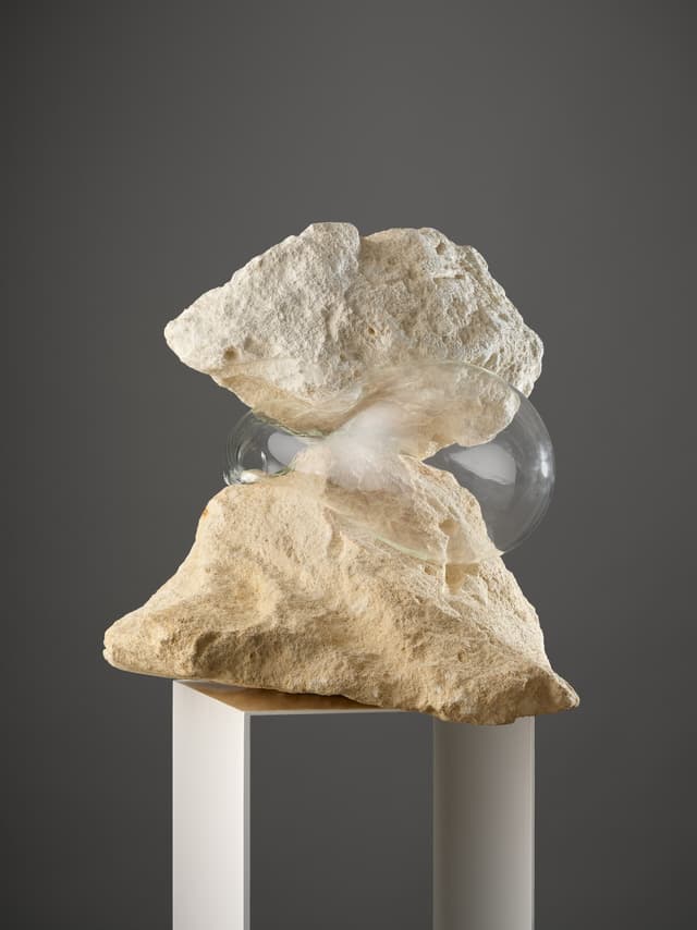 Exhibition Tour: Simone Slee: Light Time